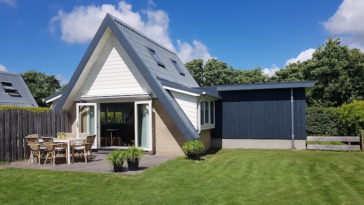 Vrijstaande Woning Met Grote Tuin Op Het Zuiden 7 - Groote Keeten