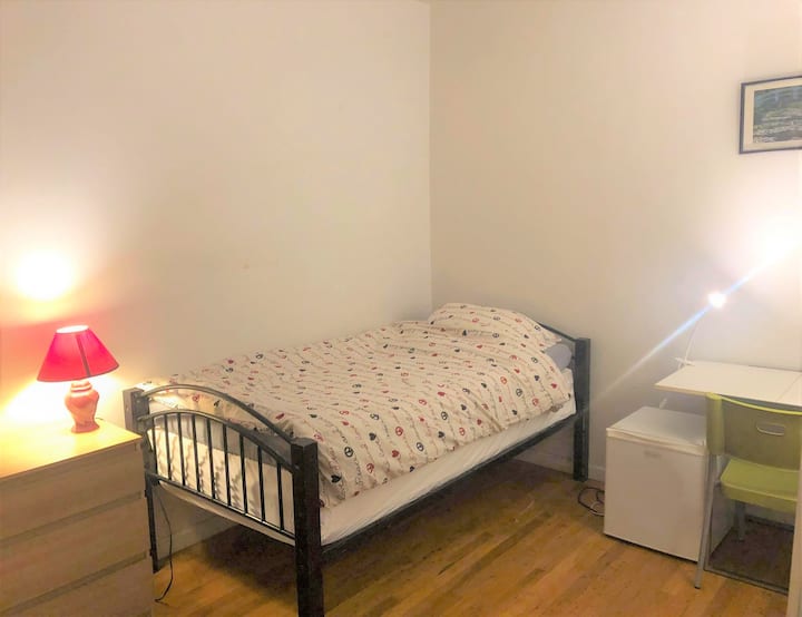 Great Location Private Room In Manhattan! - New York City