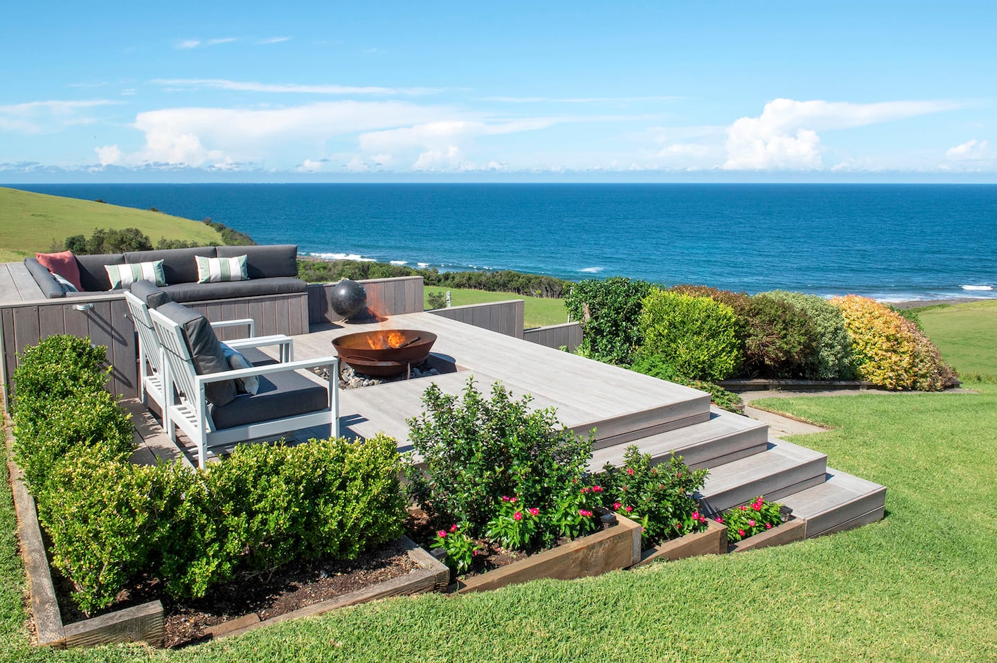 Australia Vacation Rentals with Beach View | Airbnb