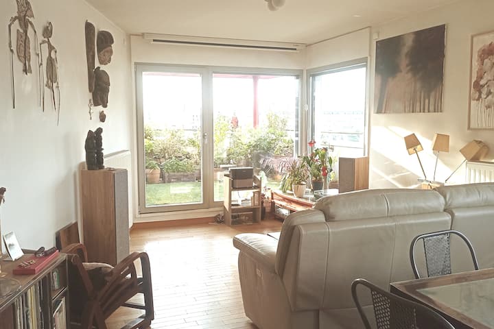 Chambres Dans Bel Appartement Avec Terrasse - Pantin
