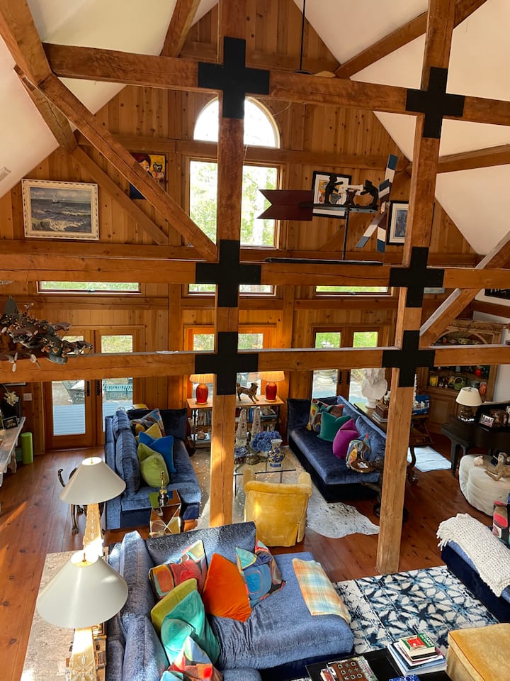 Colorful Barn, Pool, Close To East Hampton Town - Sagaponack, NY