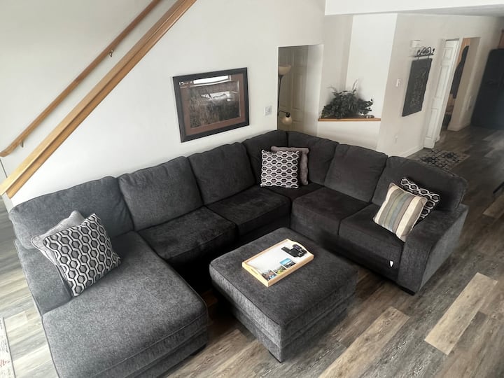 Spacious & Comfortable Big Sky Chalet - Big Sky, MT