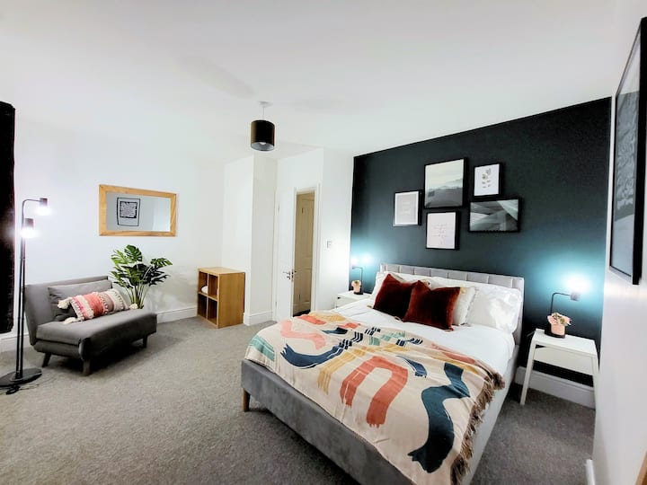 Bell Hill - Sleeps Up To 8 With Parking - Bristol
