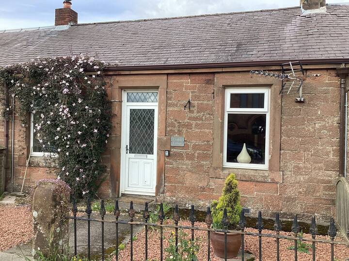 Lockerbie Holiday Rentals & Homes - Scotland, United Kingdom | Airbnb