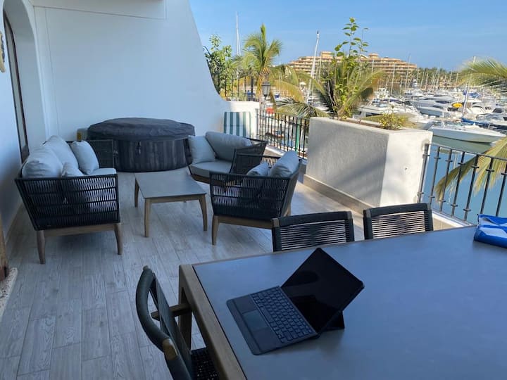 Lujoso Depto En Renta Vista Al Mar Nuevo Vallarta - Nuevo Vallarta