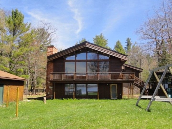 Keweenaw Contemporary Cottage On Portage Lake - Houghton, MI