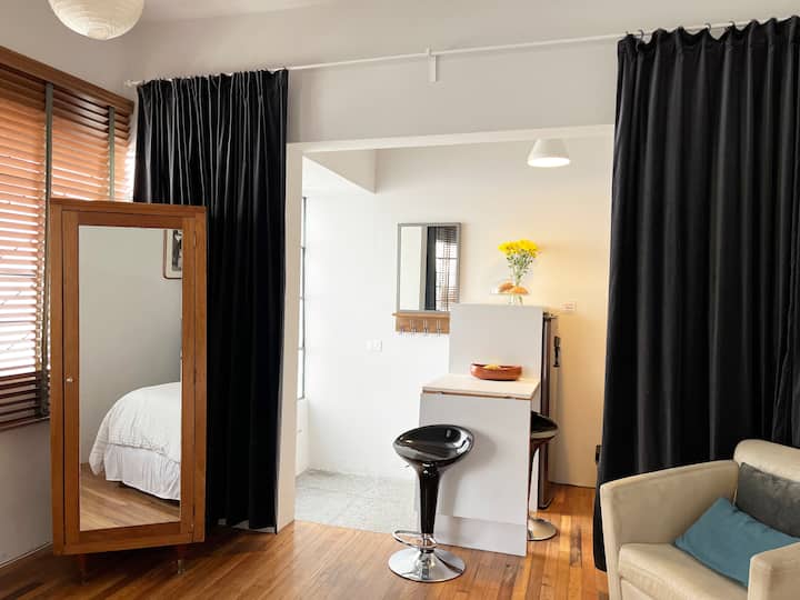 Roma Suite,  Roma Norte - Mexico City International Airport (MEX)