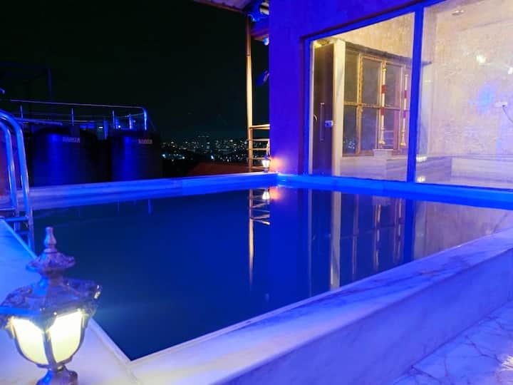 Wadhwani's Haveli Villa With Private Pool! - Mumbai