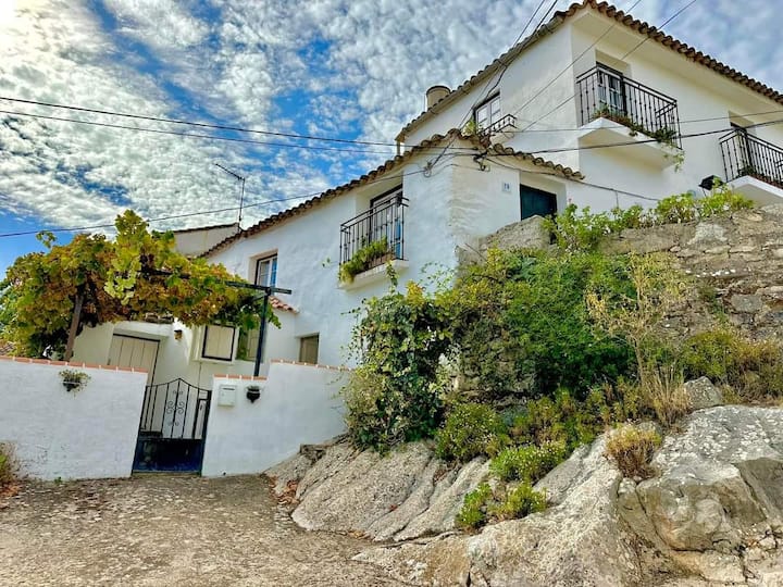 La Olivia - Benaoján