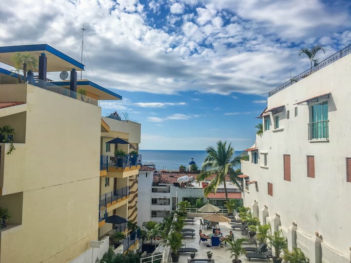 Boana Torre Malibu  Condo 203 Ocean View - Puerto Vallarta