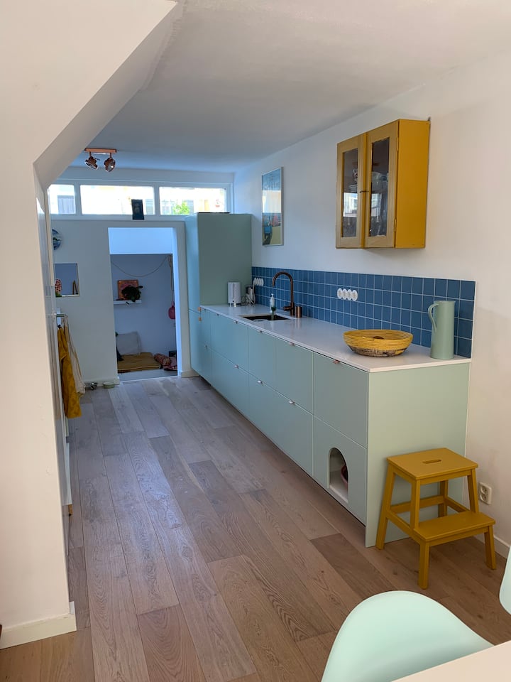 Cosy House With Garden, 10min. From City Centre! - Amsterdam