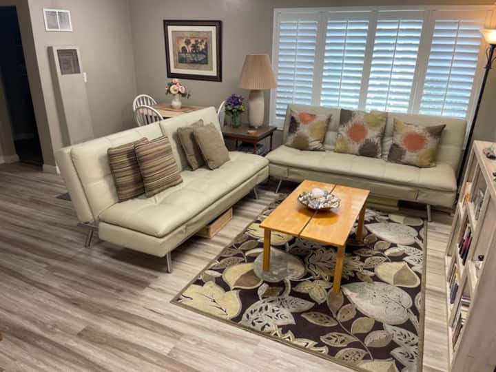 Carpinteria Cozort Beach Properties #30 - Carpintería, CA