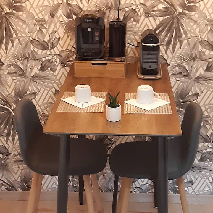 Chambre à Pommiers En Beaujolais - Anse