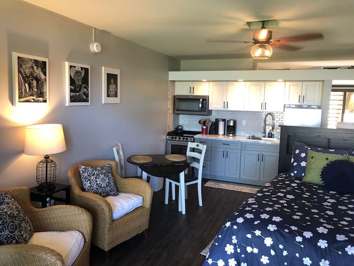 Do You Hear That? That's Molokai Calling Your Name - Maunaloa, HI