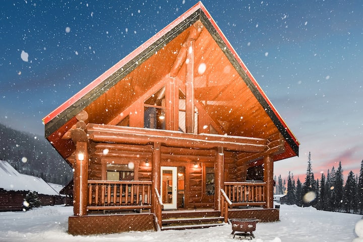 Wonderful Rockies Cabin Getaway for Hike or Ski - Cabins for Rent in ...