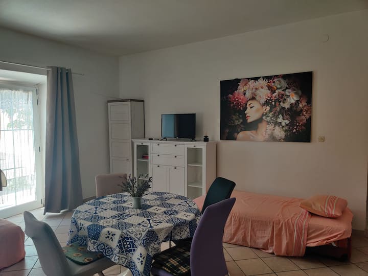 Apartment - 2 With Parking - Dig. Nomads Friendly - Pula