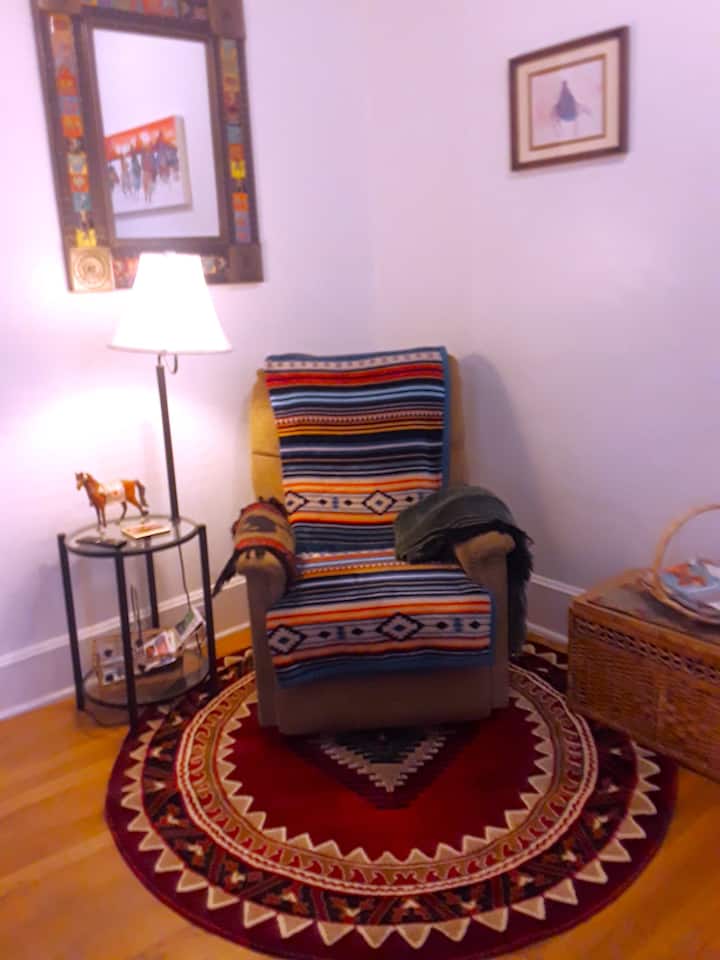 Cozy Unm Casita/nob Hill Duplex - Albuquerque, NM