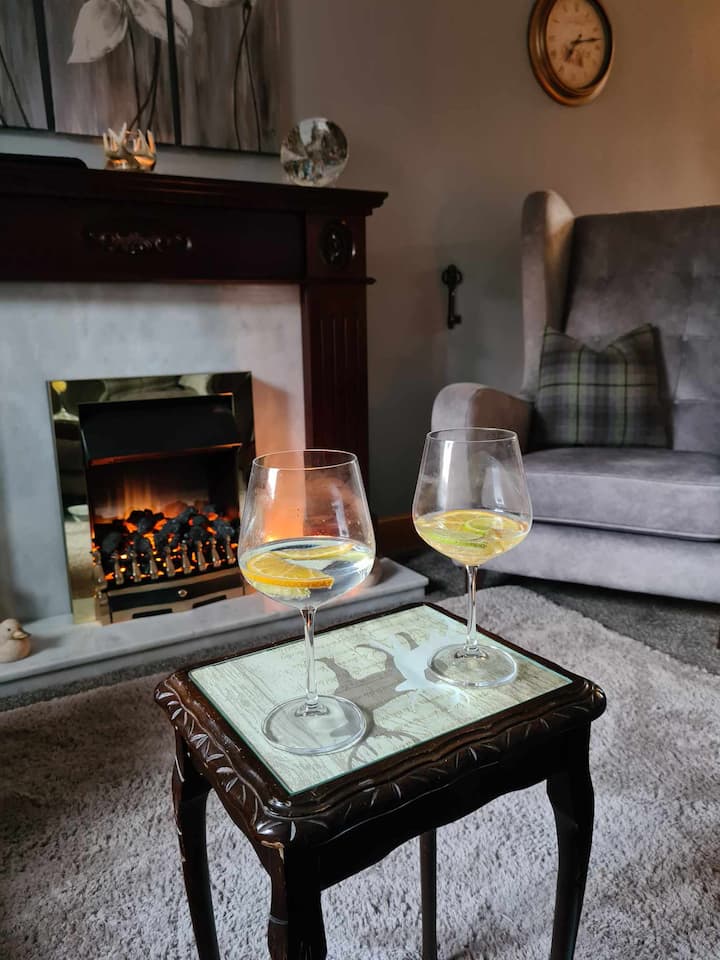 Charming Victorian Terraced Home In Brora - Helmsdale