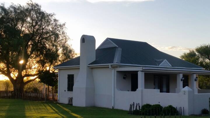 The Shed And Lucern Lodge - Beaufort West