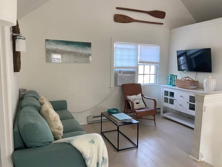 Two-bedroom Home In Naushop - Nantucket, MA