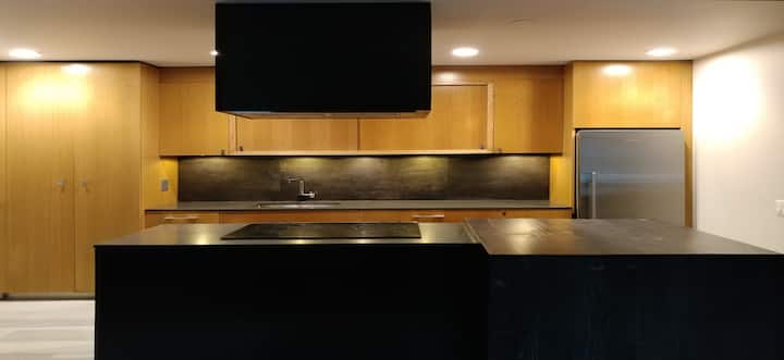 Midtown Luxury 1 Bedroom - Toronto