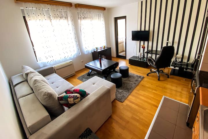Lovely Cozy Studio In Podgorica - Podgorica