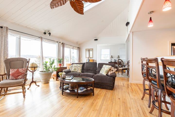 Panoramic Waterfront Views - Fire Island, NY
