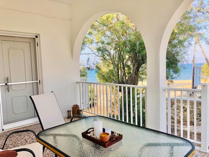 Rita's Beachfront House - Paros