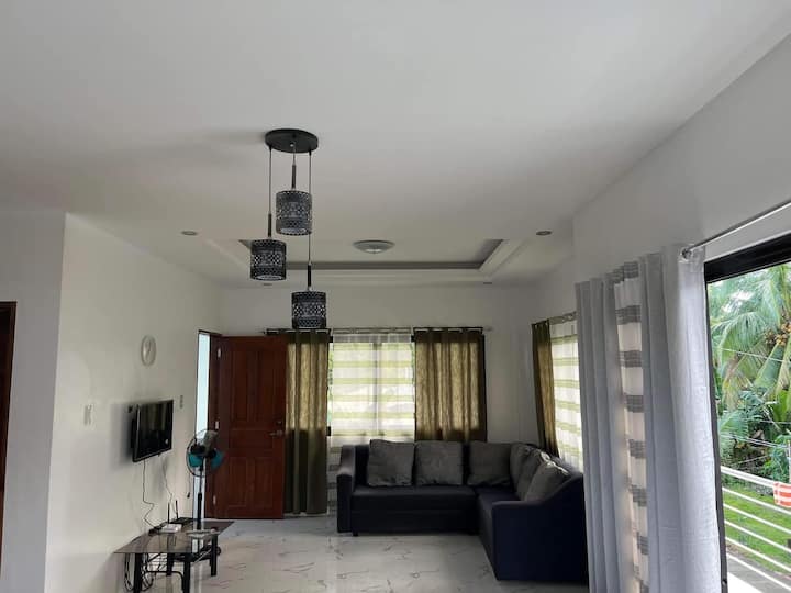 Batbatan Island Vacation Rentals & Homes - Culasi, Philippines | Airbnb