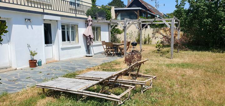 Gîte Pour 4 P. Calme Avec Jardin à 300m De La Mer. - Agon-Coutainville