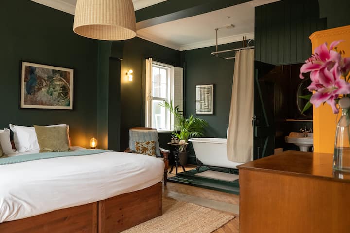 Front Of House At Draycot, Cliftonville, Margate - Broadstairs