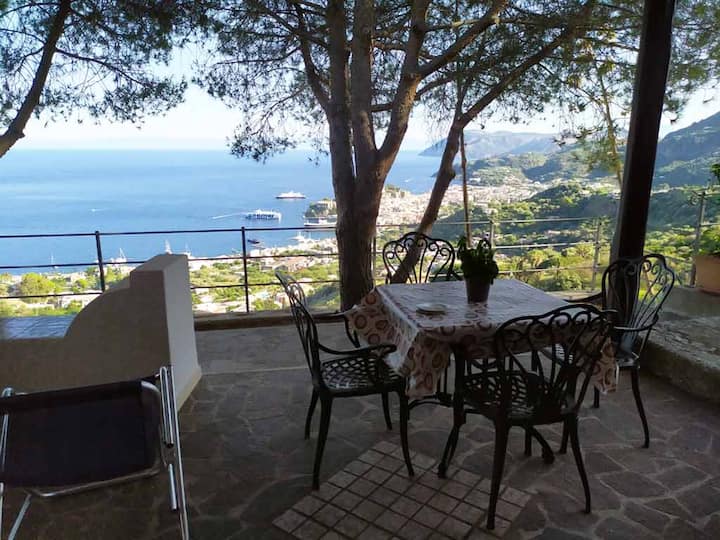 Strombolicchio Villas In Lipari - Lipari