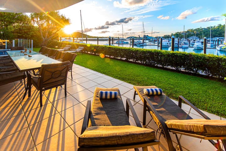 Pavillions 24, Marina Front Apartment On Hamilton Island - Hamilton Island Airport