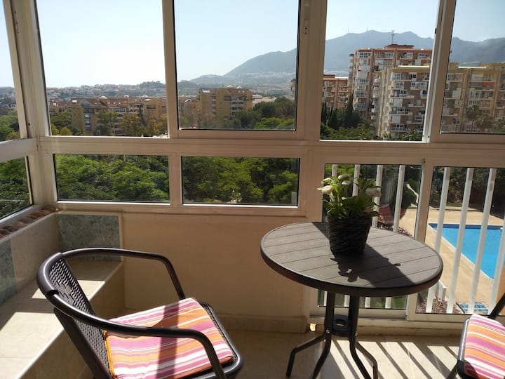Top-floor Studio With Sea View, Wi-fi, Near Beach - Benalmádena