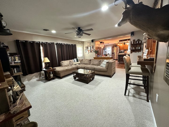 The Campground House - Beaver Dam State Park, Royal Lakes