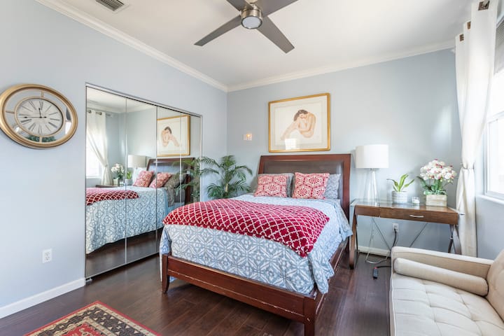 Hope House Retreat - Sleeps 12 - Rancho Cordova, CA