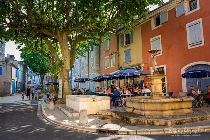 Appartement Dans Maison De Village Au 1er éTage - Quinson