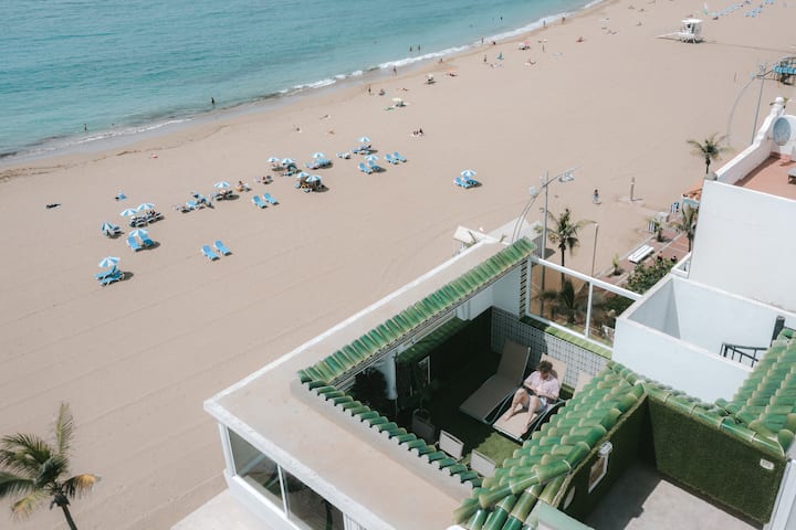 Luxury Beachfront Penthouse I Top Views & Jacuzzi - Gran Canaria