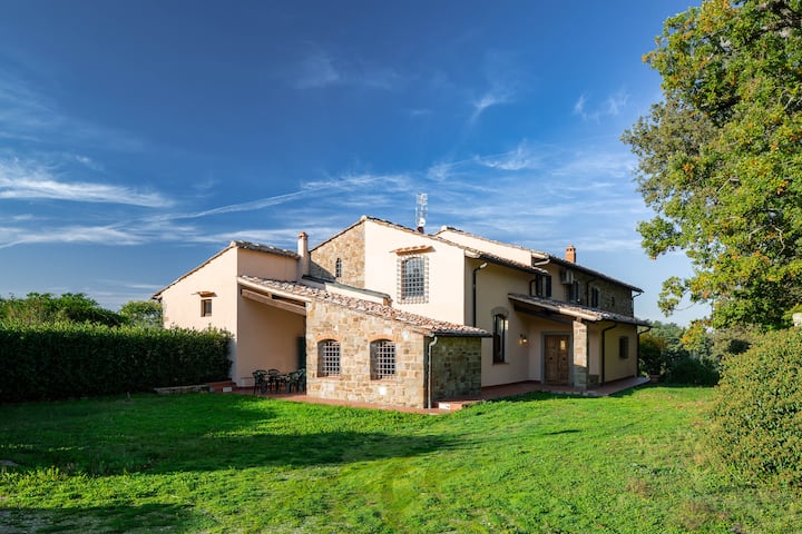 Villa On Florentine Hills With Private Pool - Tuscany