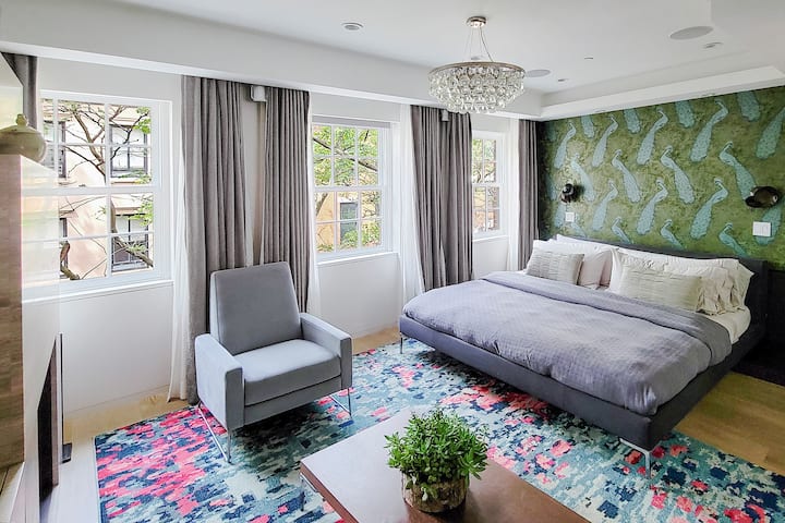 Historic West Village 3bd Townhouse | Patio & Deck - Governors Island New York
