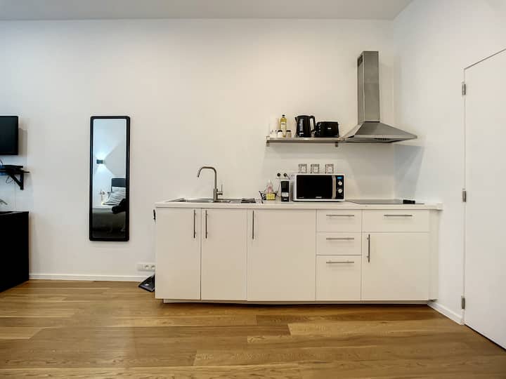 Sa16.05 Studio Moderne - Wifi Gratuit - Brussels