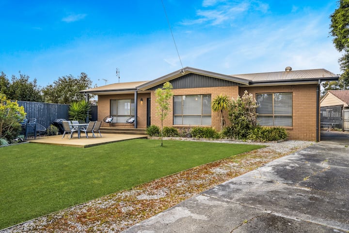 Hidden Inlet Retreat - 7 Minute Walk To Beach - Inverloch