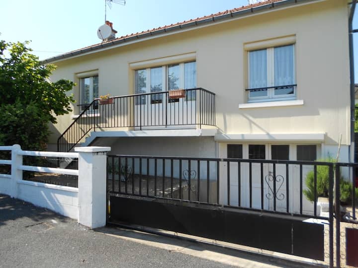 Gite Meublé Calme Proche Vichy - Vichy