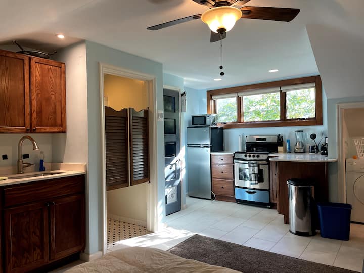 Jackson Long Term Studio, Wifi, Washer/dryer - Ogden, UT