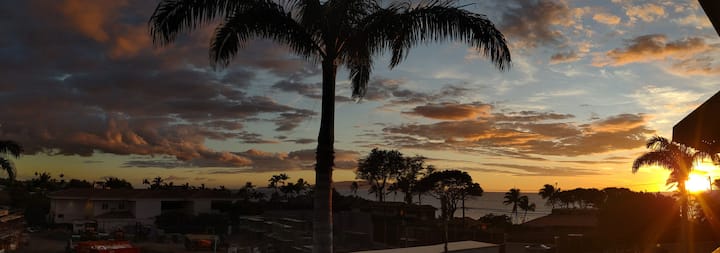 Walk To Beach, Restaurants, Shopping. Ocean View - Kihei, HI