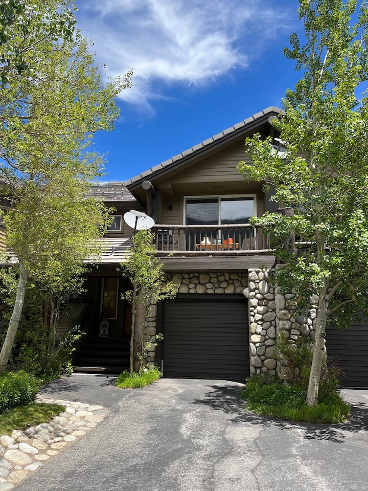 Snowcreek V - Entire Condo 2 Bedroom 2 Bath - Mammoth Lakes, CA