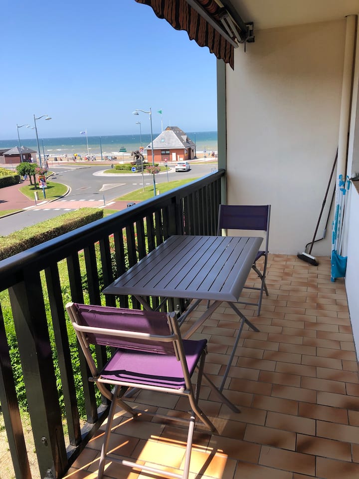 Bel Appartement . Vue Imprenable.
Mer Immédiate. - Villers-sur-Mer