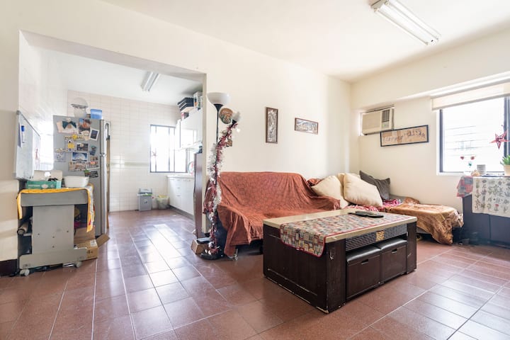 Room W/bathroom Near Liuhe Night Market & Formosa - 大寮區