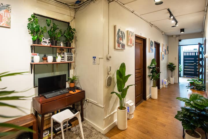 Homey And Cozy | 1br Poblacion Makati (08) - Makati