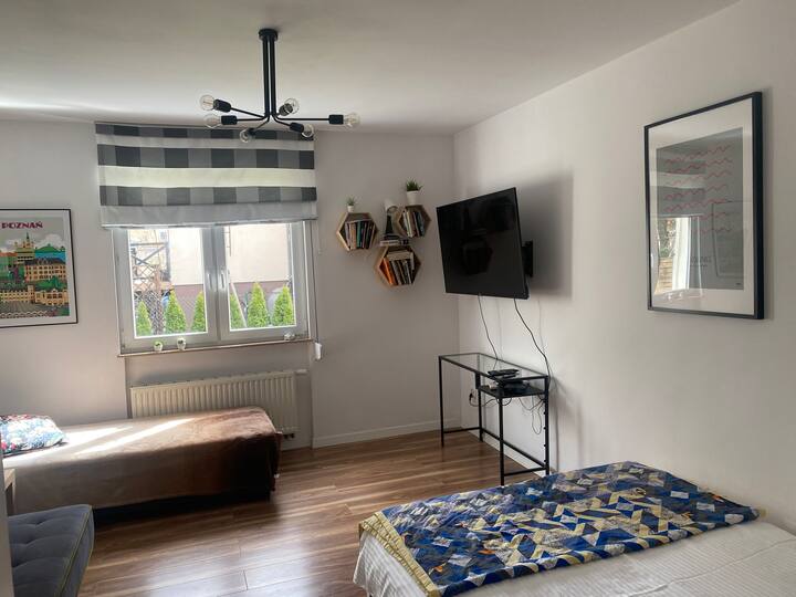 Apartment Near Center  + Parking (Faktura) - Poznań